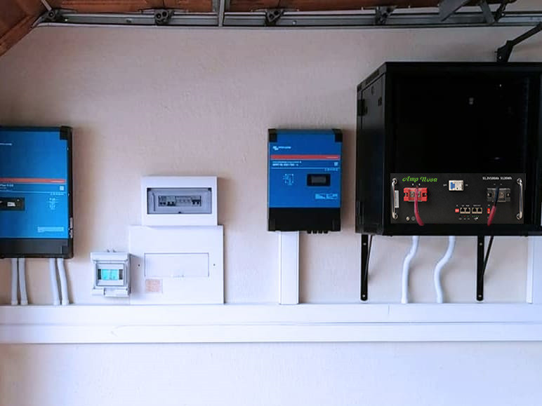 Server rack batteries projects