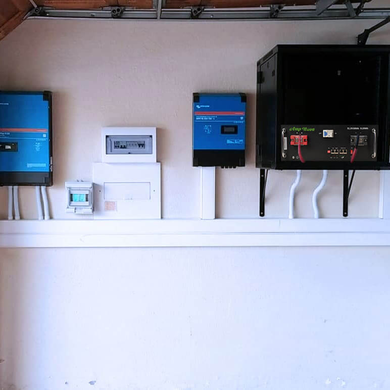 Server rack batteries projects